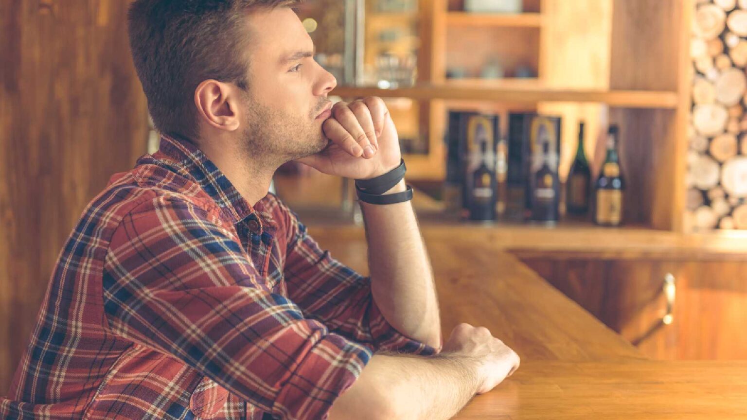 8 Signs You Might Need Alcohol Rehab In Port St Lucie | Miracles ...